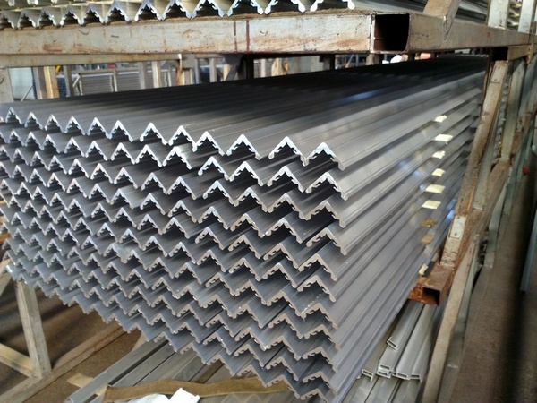 Aluminium Channel Profiles , C Channel Aluminum Extruded Profiles 2MM ...