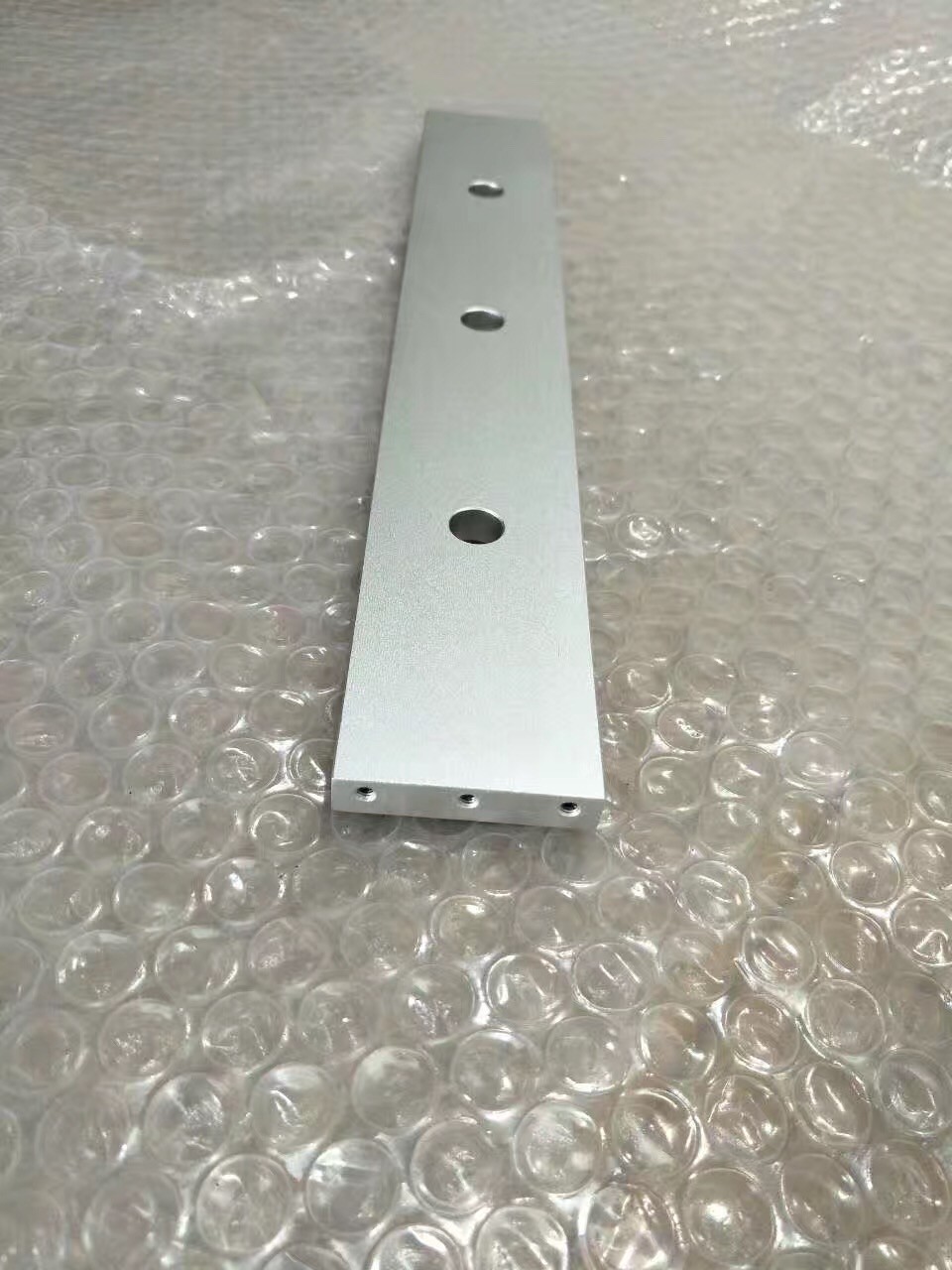 Silver Anodized 6061-T6 Aluminum CNC Machining Parts For Lasers ...